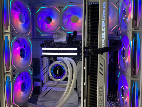 Creator & Brands | Mad Gaming & Office